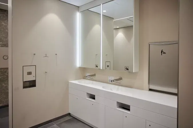 Franz-Josefs-Bahnhof erstrahlt nach Umbau in neuem Glanz