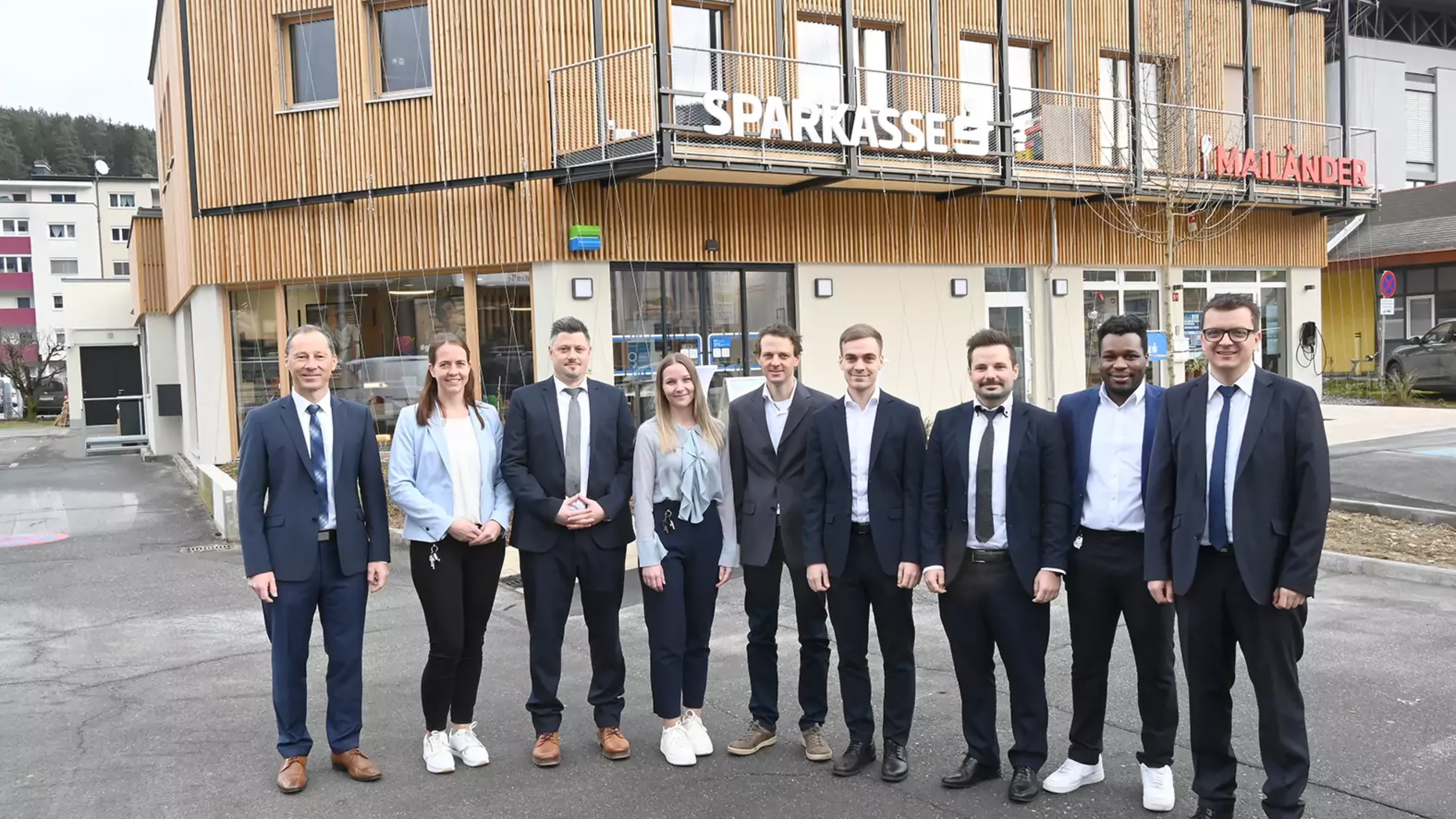 Kärntner Sparkasse in Spittal-Ost erstrahlt in neuem Glanz