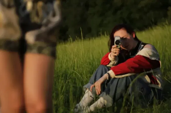 22-Jährige Voice-Teilnehmerin bringt „Living Legend“ auf den Markt